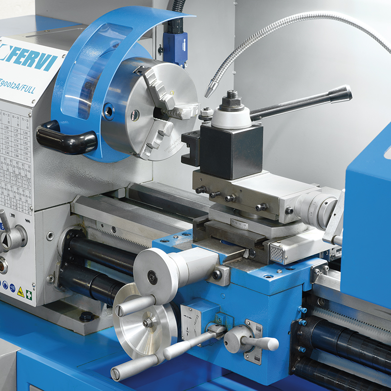 GEAR HEAD LATHE WITH INVERTER AND READ OUT - T900I2A/FULL | Parallel ...